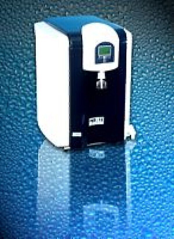 Compact Select Fusion for Dual Grade Water Purity in Laboratory ...