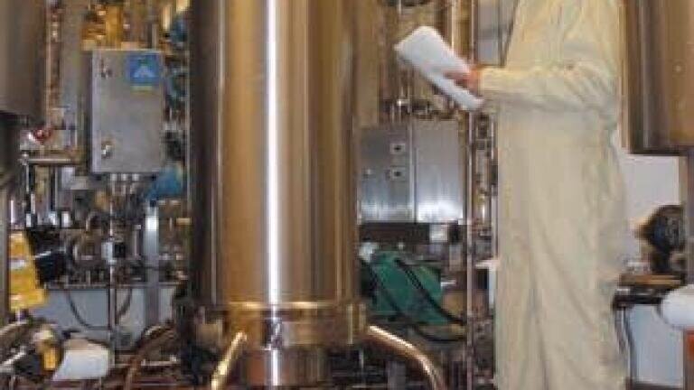 The World’s Tallest Radial Flow Chromatography Column Labmate Online